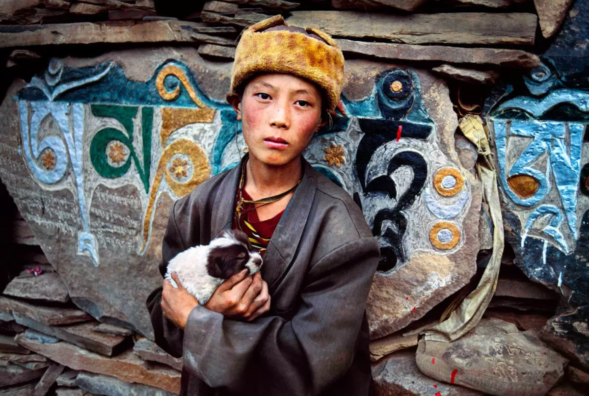 Hubungan khusus jalma sareng sato: fotografer Steve McCurry (Steve McCurry) 2887_7