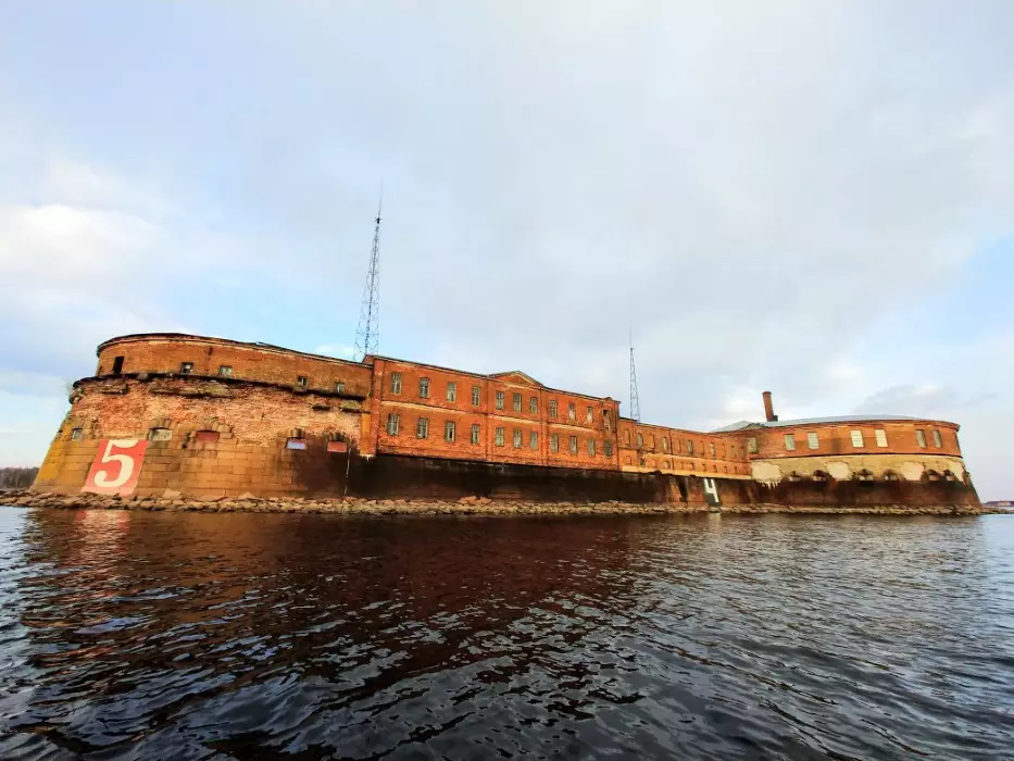 Wabah Benteng di Gulf Finlandia: Crue dan Brutal Fort Boyard! 2941_28