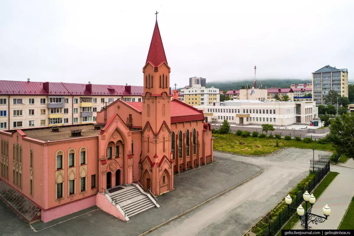 Yuzhno-Sakhalinsk bir yükseklikten - Japon mirası olan bir şehir: Glory Stepanova fotoğrafları 3159_23