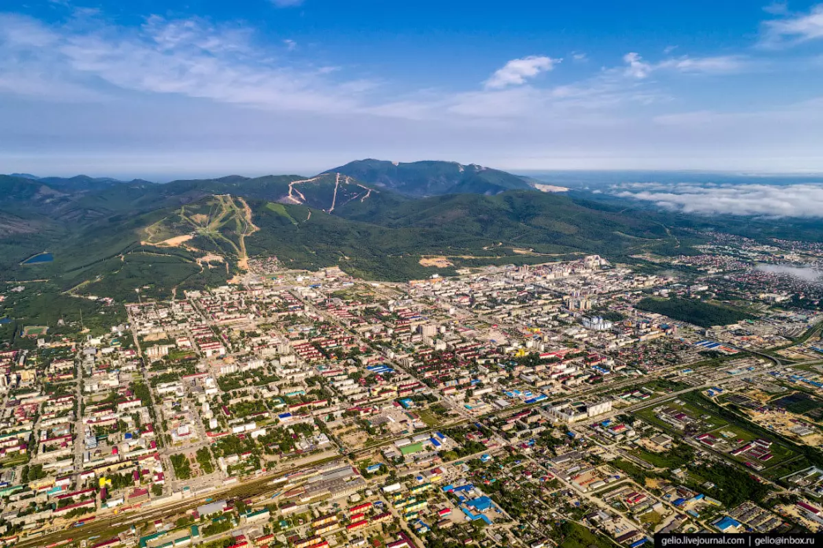 Yuzhno-Sakhalinsk bir yükseklikten - Japon mirası olan bir şehir: Glory Stepanova fotoğrafları 3159_24