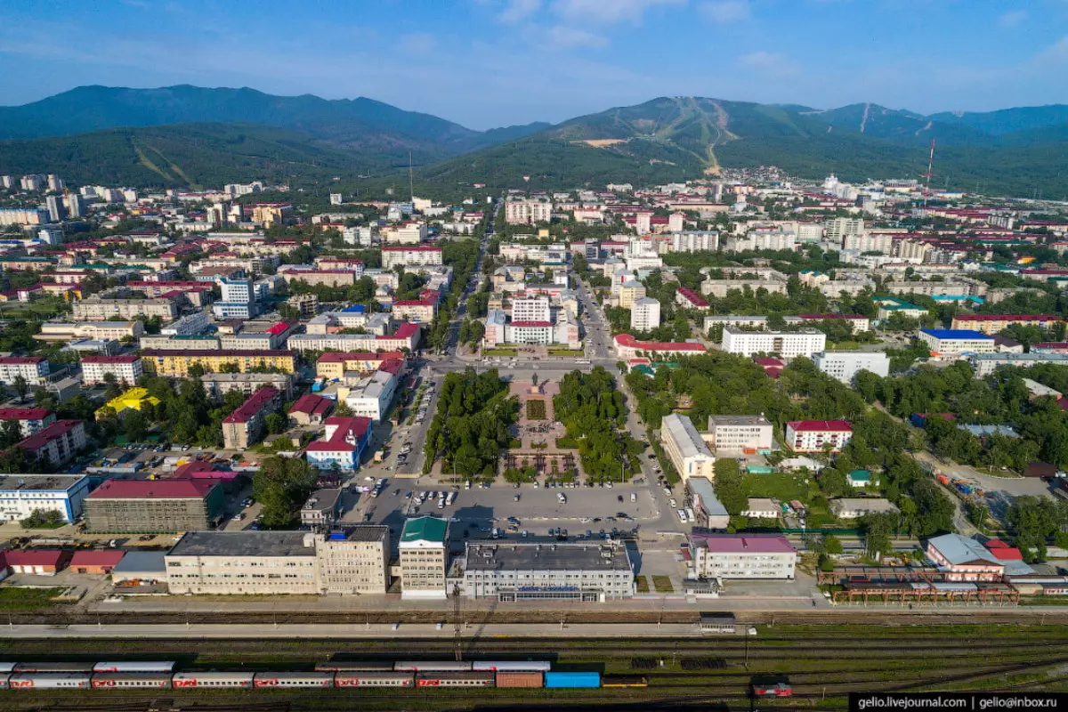 Yuzhno-Sakhalinsk bir yükseklikten - Japon mirası olan bir şehir: Glory Stepanova fotoğrafları 3159_25