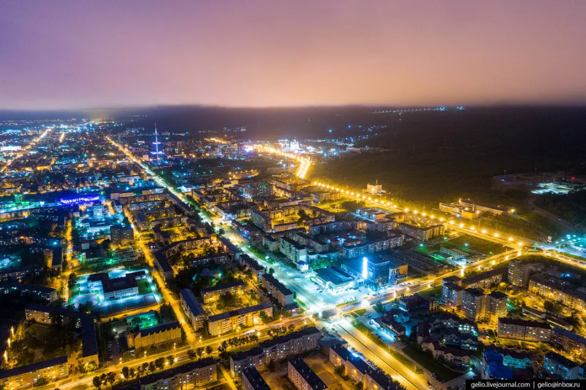 Yuzhno-Sakhalinsk bir yükseklikten - Japon mirası olan bir şehir: Glory Stepanova fotoğrafları 3159_29