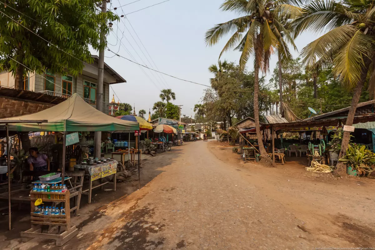 Burma: Y bont enwog U Bein. Lluniau Anton Yermachkova 3360_17