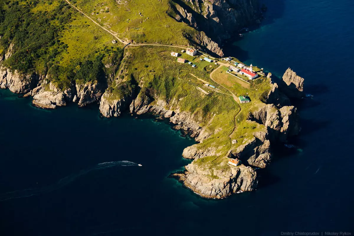 Ku nkombe z'isi: Peninsula Gamova. Amafoto ya Dmitry Chistoprudova 3416_22