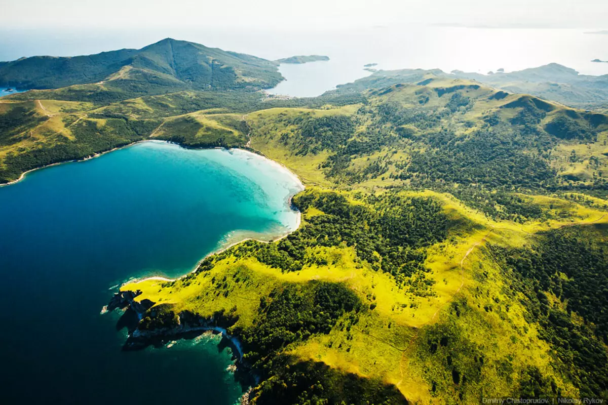 Ku nkombe z'isi: Peninsula Gamova. Amafoto ya Dmitry Chistoprudova 3416_28