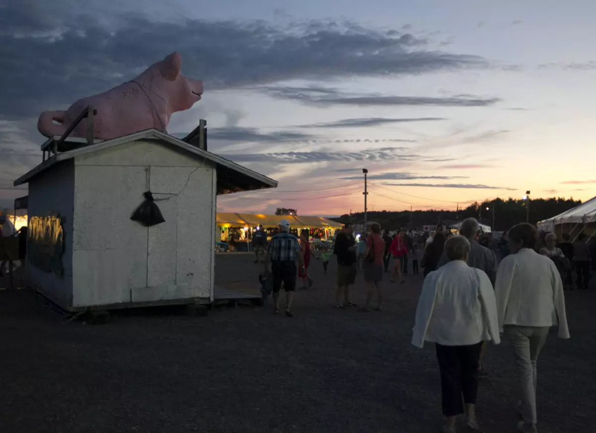 Bagaimanakah Festival Babi di Quebec, Kanada. Jurugambar Christinne Muschi. 3442_6