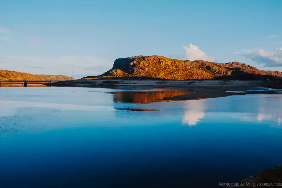 Martröð og eyðilegging Teriberis í Murmansk svæðinu í Lens Mary Mitrofanova 3456_12