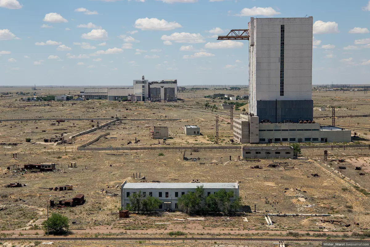 Adinony Cosmos: Ny tranga Baikonur nandao an'i Lens Marat Dupriri 3638_16