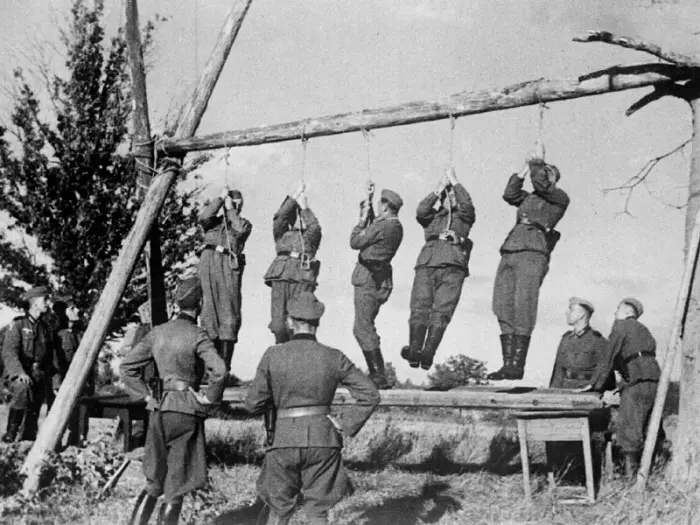 Emosionelle fotos om mennesker og begivenheder i den store patriotiske krig 4073_4