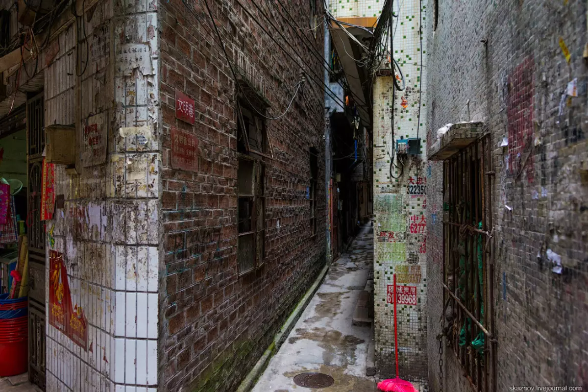 Wenn die Atmosphäre der Slums unterdrückt ... China in Fotos von Stanislav Casnova 4093_11