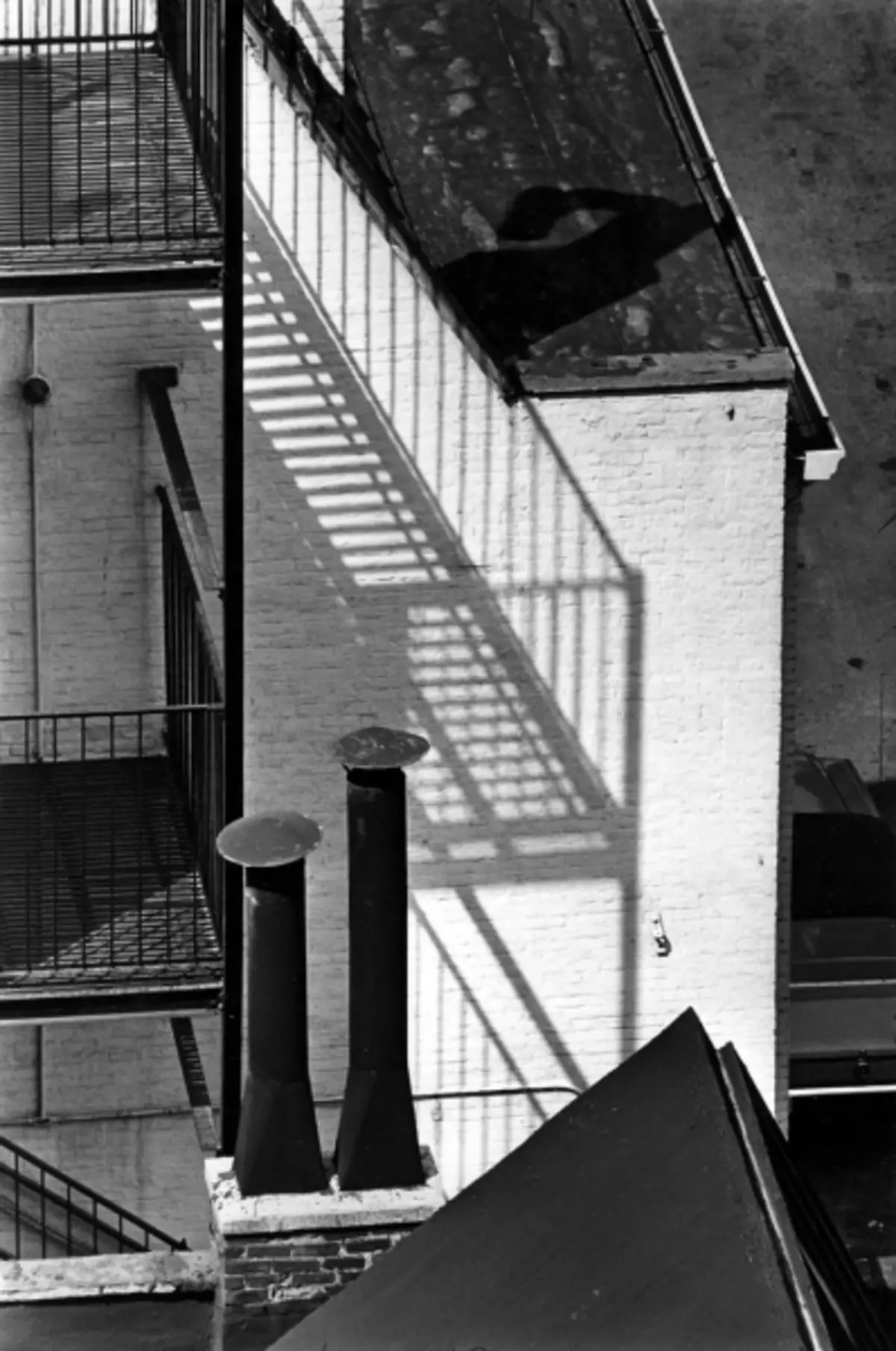 S citlivosťou a túžbou ... Andre Kertész (André Kertész), fotografie z jeho okien 4147_6