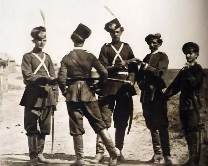 Si ka jetuar Don Cossacks 150 vjet më parë: Fotot dokumentare të Ivan Boldyrev 4182_6