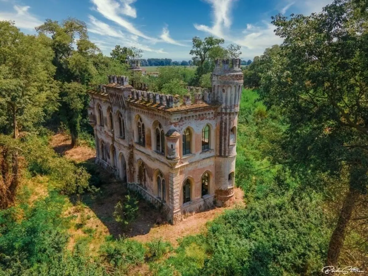 Sorprendentes lugares e obxectos abandonados do mundo 448_17