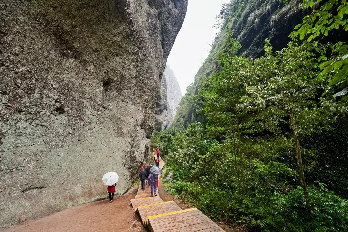 Grand Canyon tal-perjodu tarinin. Ċina fil-lenti Evgeny Kaspersky 4905_19