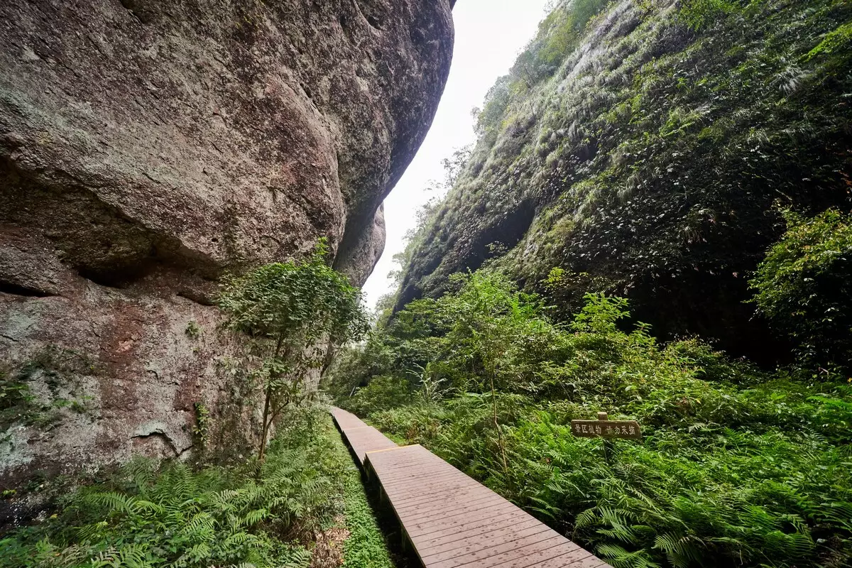 Grand Canyon tal-perjodu tarinin. Ċina fil-lenti Evgeny Kaspersky 4905_25