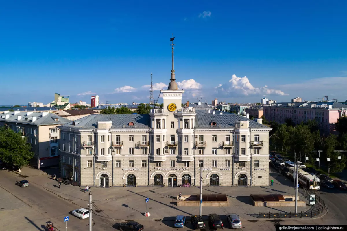 Barnaul - la capitale du territoire de l'Altai d'une hauteur de la gloire de Stepanov 4978_13