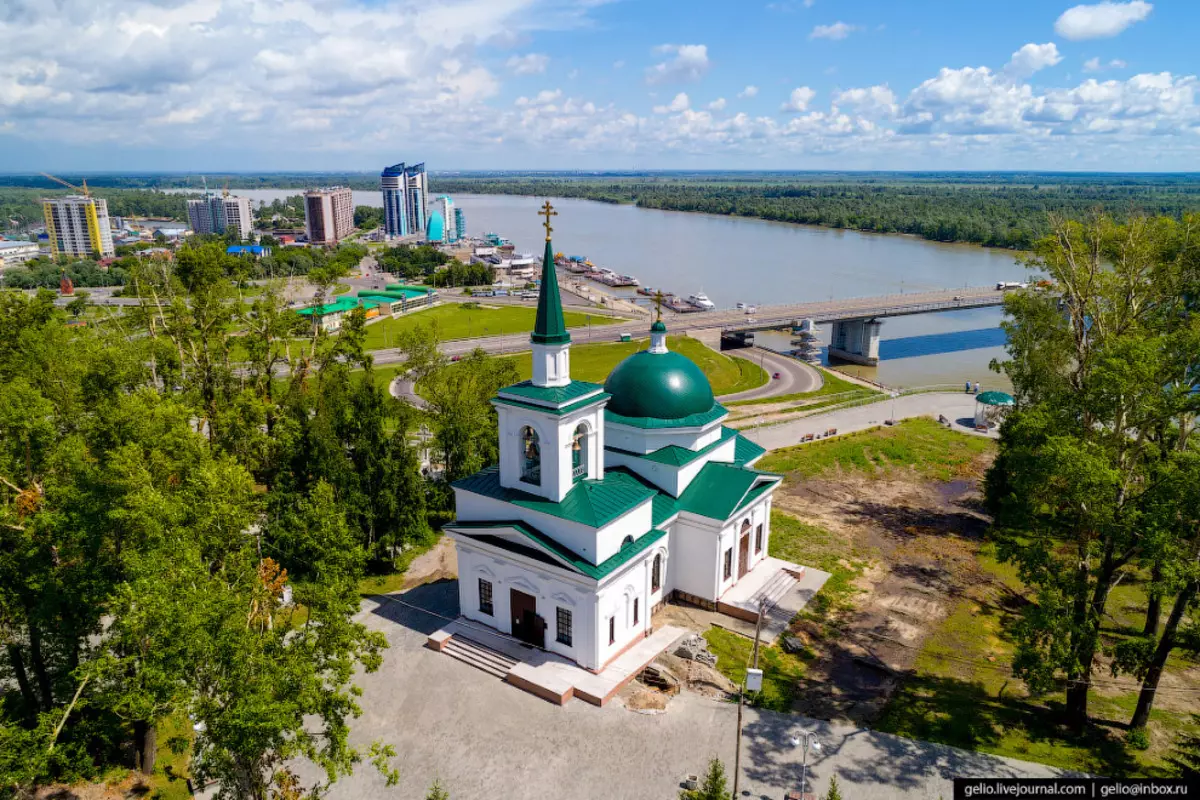 Barnaul - la capitale du territoire de l'Altai d'une hauteur de la gloire de Stepanov 4978_27