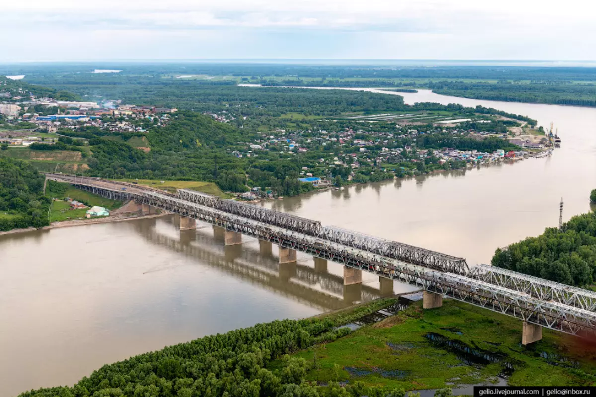 Барнаул - пойтахти қаламрави Ольтай аз баландии ҷалоли Степанов 4978_31