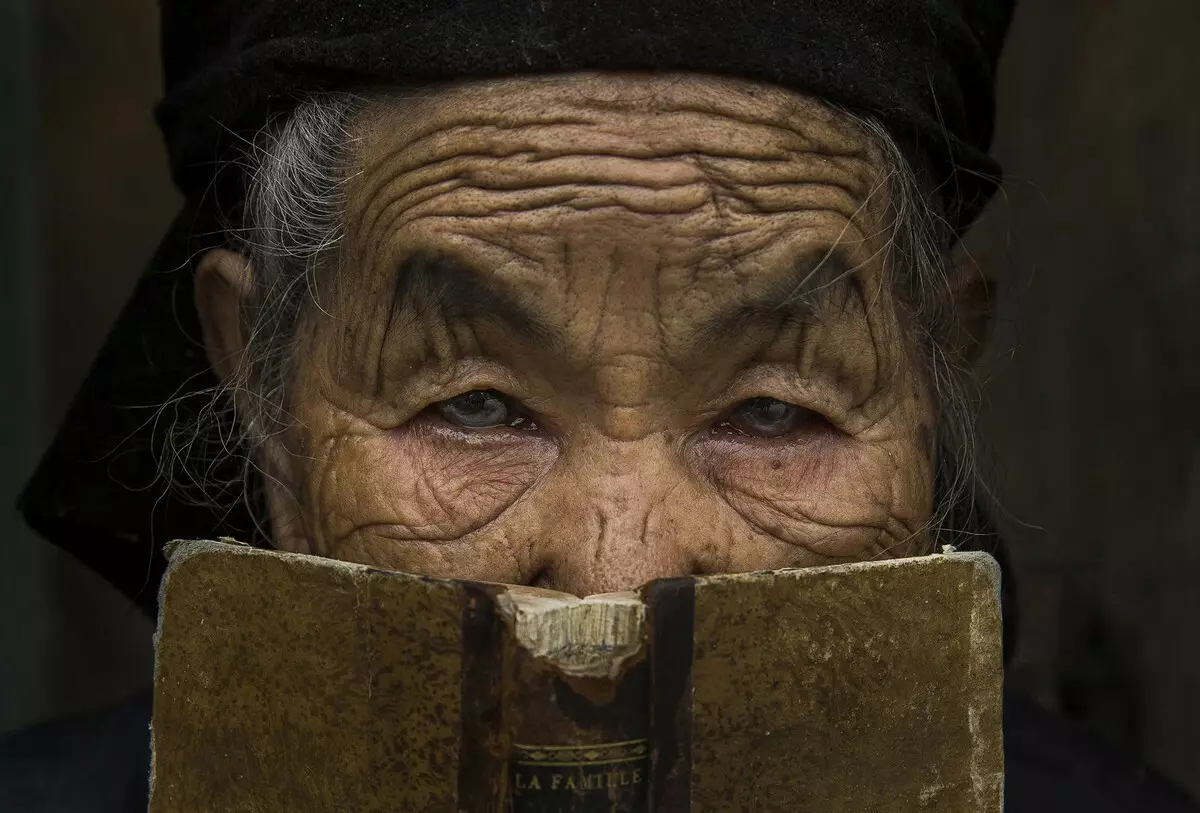 Charmiga ansikten i verk av vinnarna av tävlingen Siena International Photo Awards 2018 22