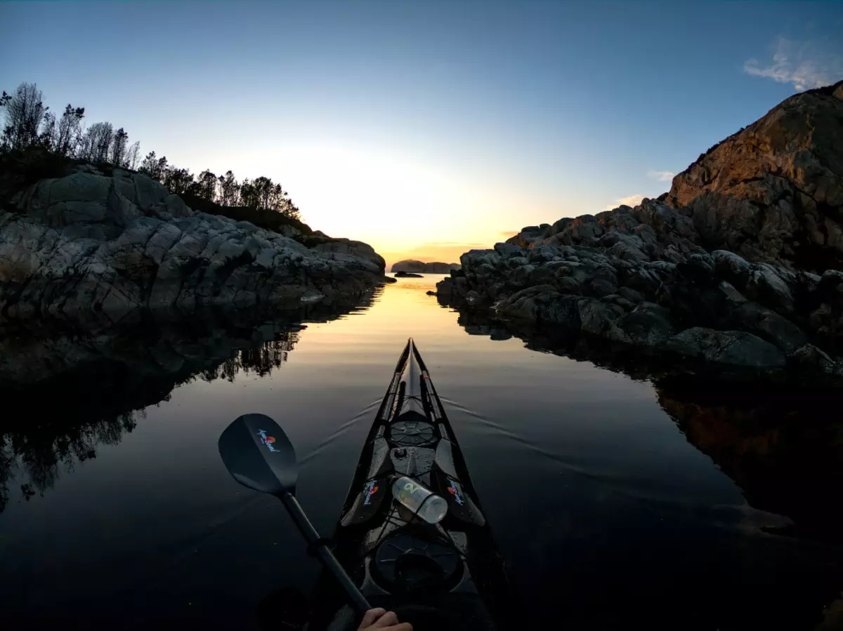 Fotografera på kajak på fjorden i Norge 5020_12