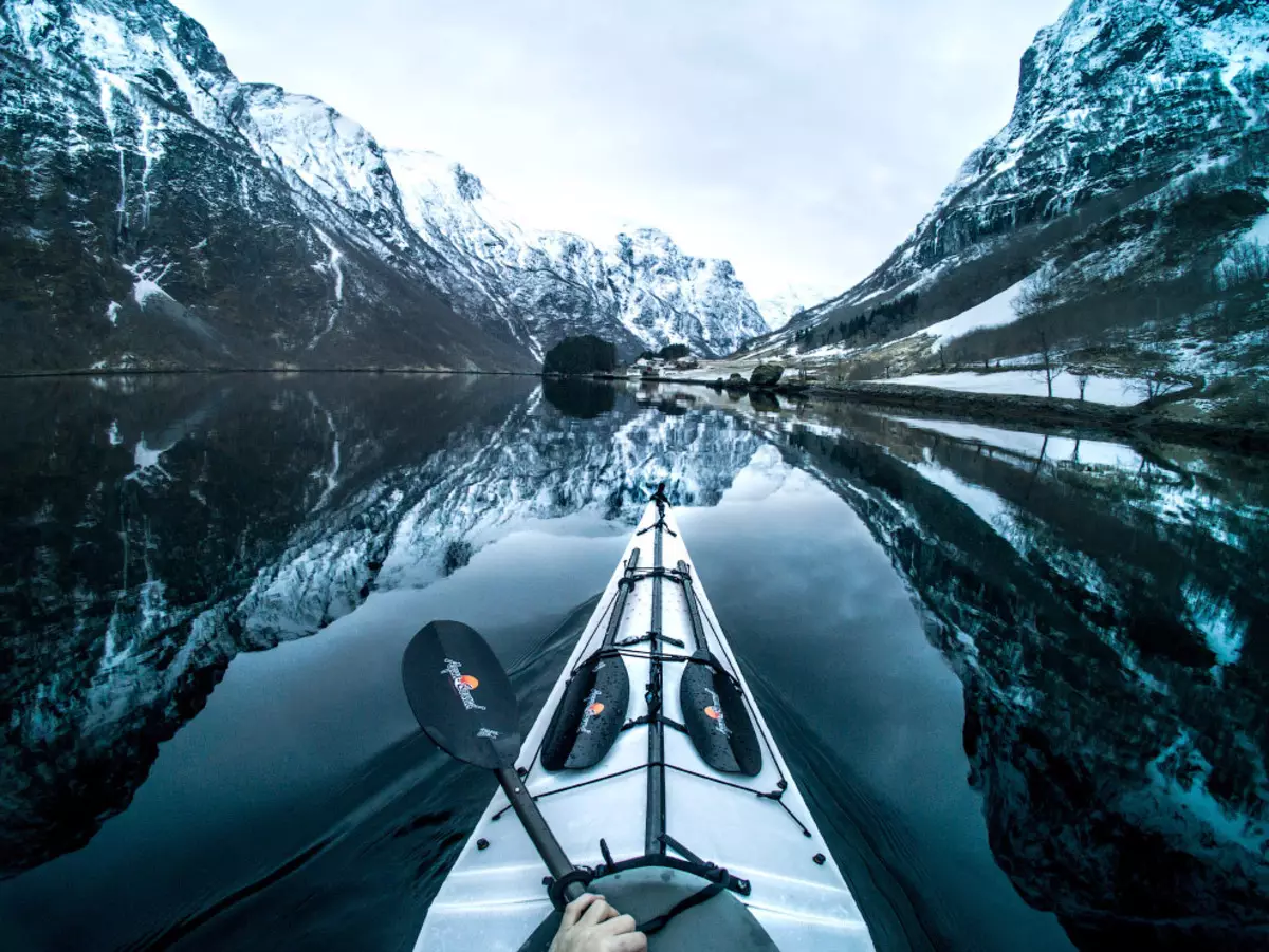 Sawir ka qaadista Kayak on fjords of Norwey 5020_15