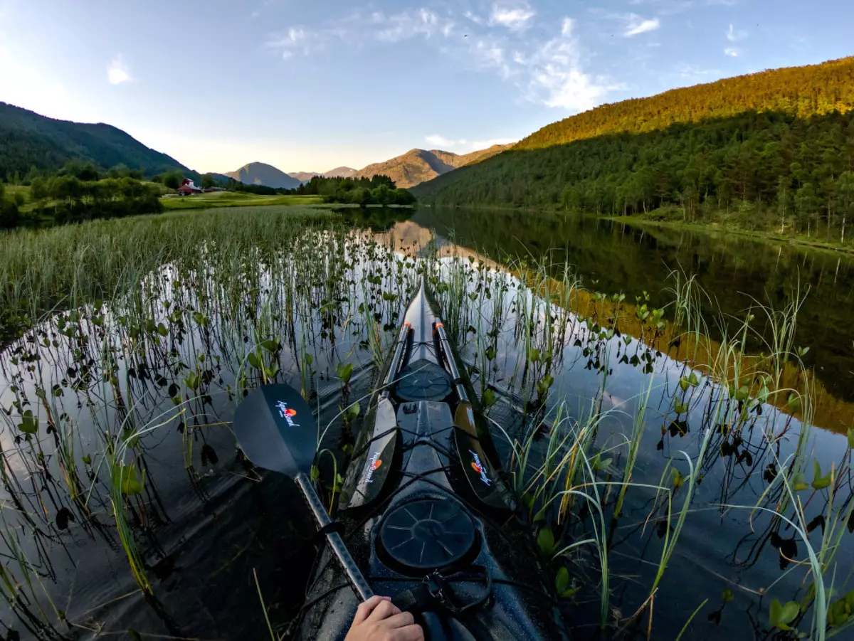 Fotografera på kajak på fjorden i Norge 5020_16