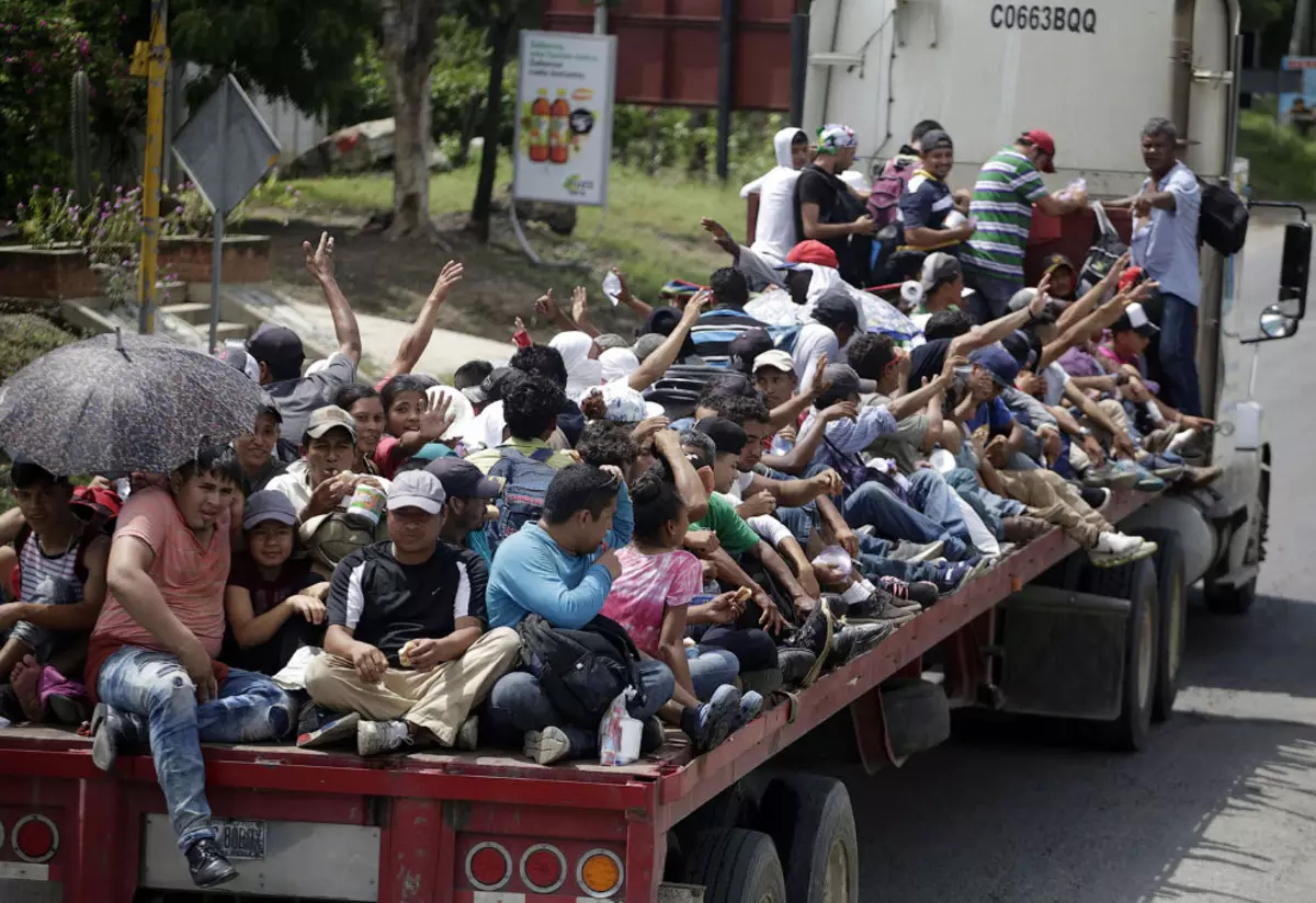 Fotos sociales: caravana migrante 5076_5