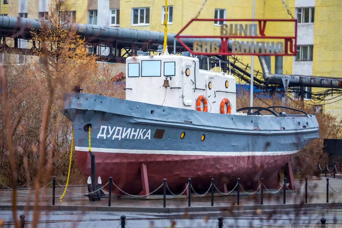 Dudinka adalah kota yang didirikan di merzlot abadi. Foto Marina Lytseva 5145_11