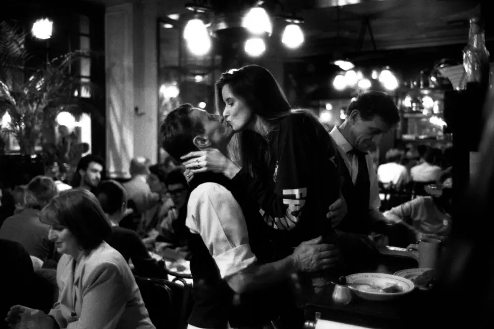 Human courage and despair, pain and joy in photos of Peter Turnley (Peter Turnley) 5453_6