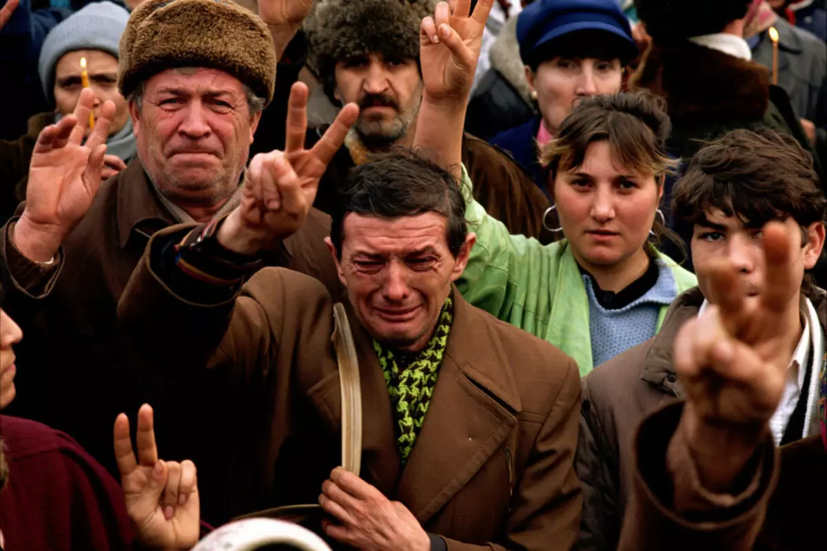 Mannleg hugrekki og örvænting, sársauki og gleði í myndum Peter Turnley (Peter Turnley) 5453_9