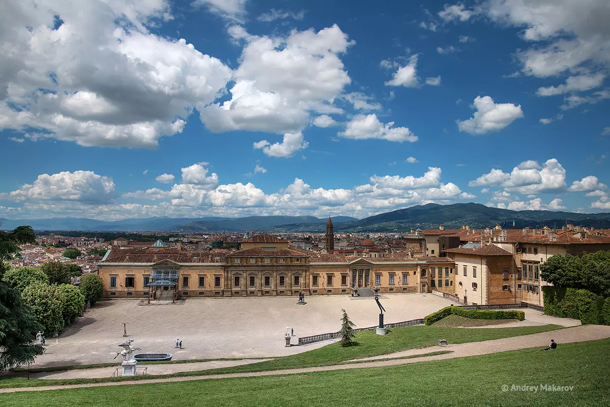 Florence: Buotalicy Grotto mu Andrei Makarova Lens 5465_18