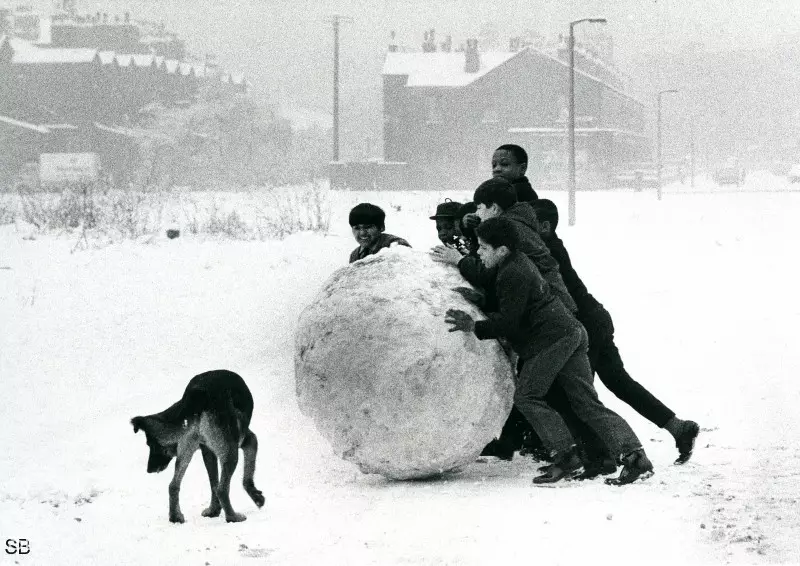 Charm of the Manchester Slums amin'ny sarin'i Shirley Baker tamin'ny taona 1960