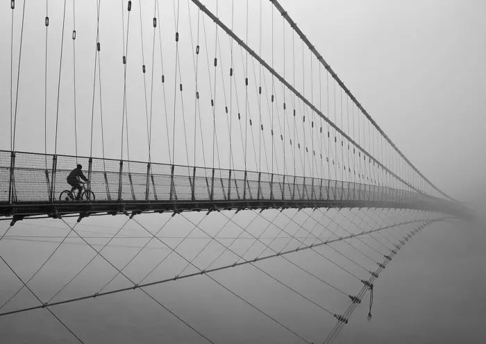 Gambar sing nyenengake para pemenang fotografer lelungan kontes taun 2018 5655_9