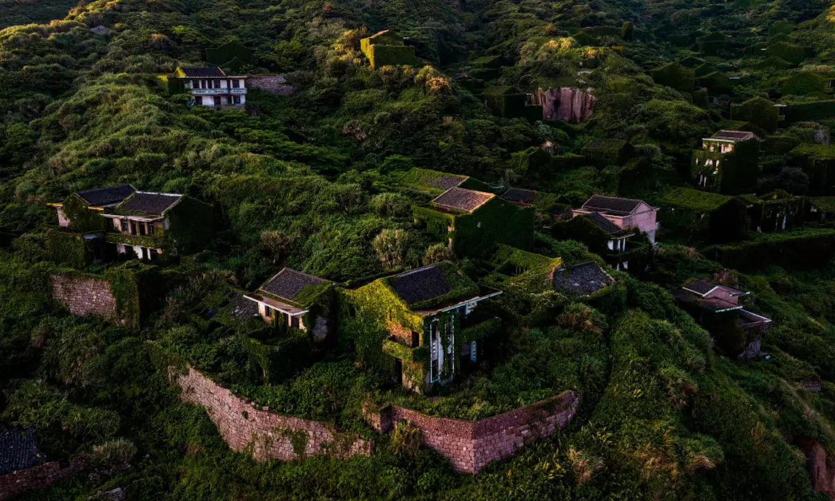 Shanshan's Ghost Island, Kina. Fotograf Johannes Eisele. 5805_6