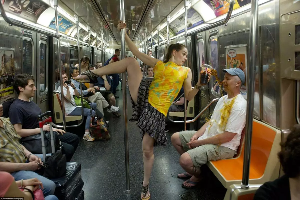 ダンサー - US-NYC-Subway-Allison-Jones