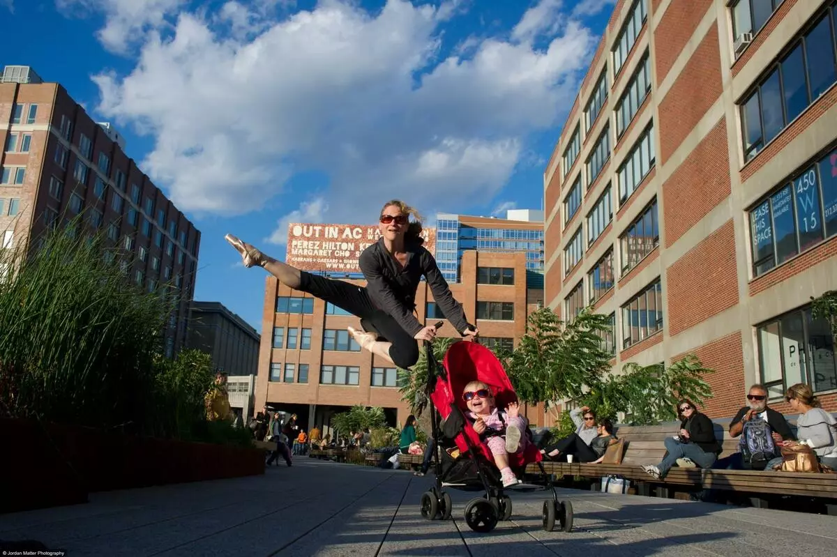 Tancerzy-wśród US-on-the-Highline-Karin-Ellis-Wentz