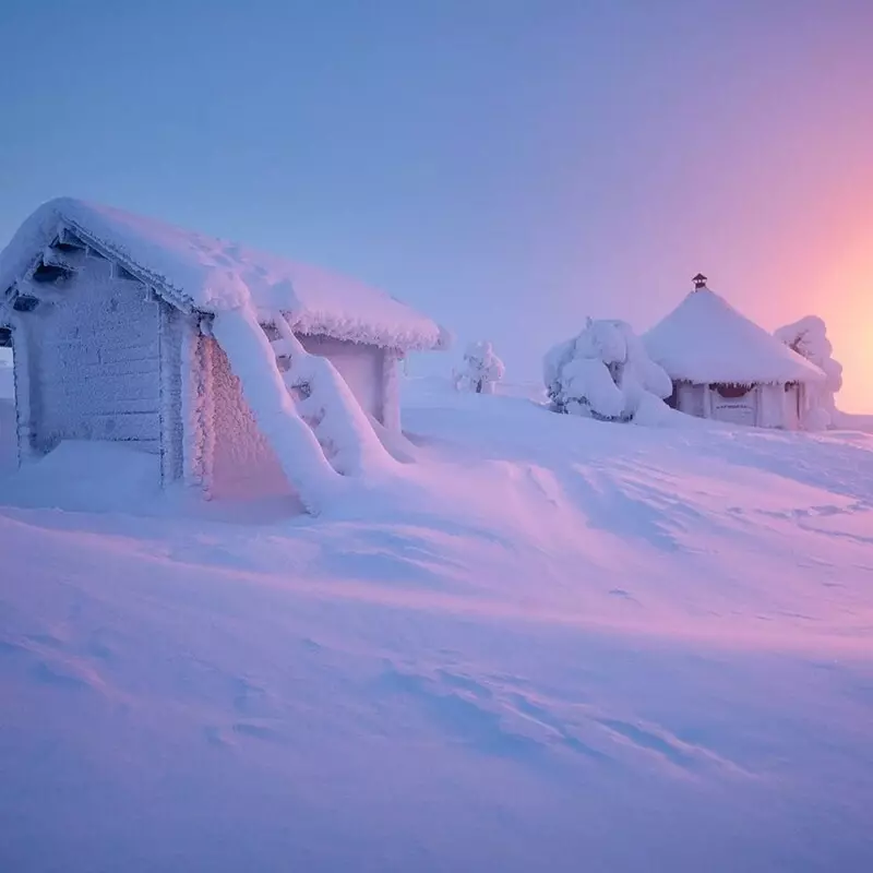 Winterverhaal op de foto's van Andrei Bazanov 59_11