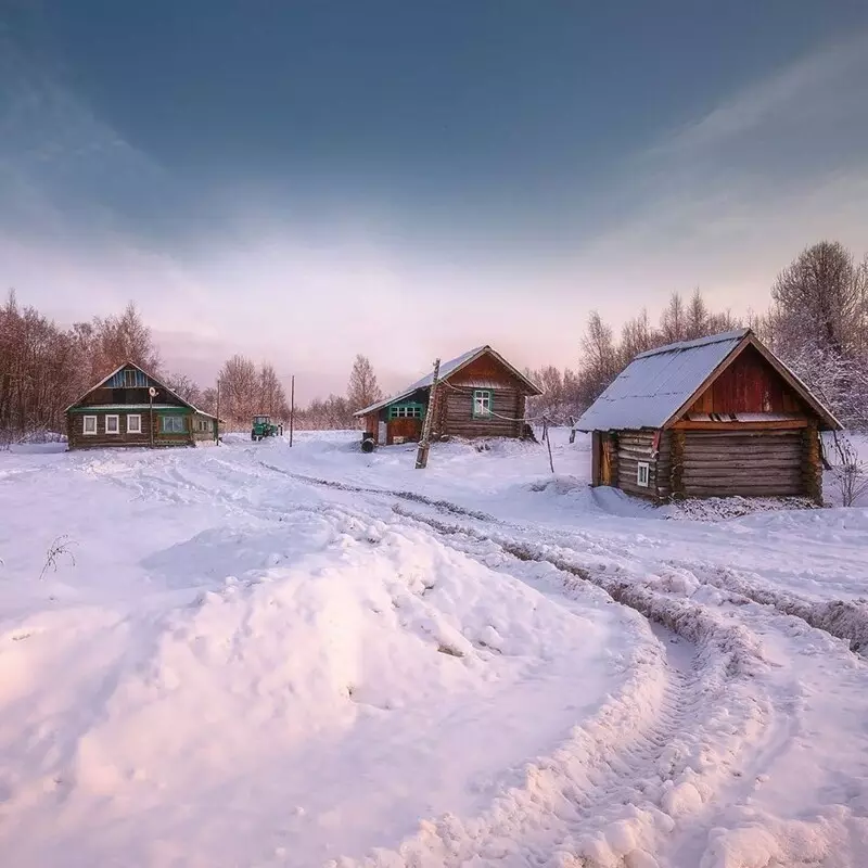 Winterverhaal op de foto's van Andrei Bazanov 59_17