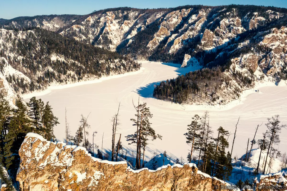 Krasnoyarsk Denizi'nin en iyi gözlem güvertesi, Kozyrevsky dişinin zirvesidir. Fotoğrafçı Sergey Filino 6410_27