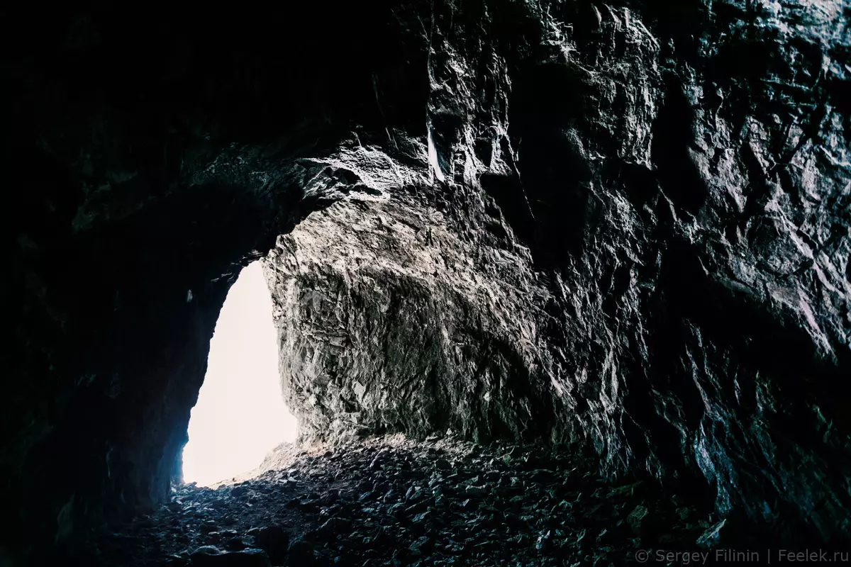 क्रस्नीएर्स्क सागरचे सर्वोत्तम निरीक्षण डेक माउंटन कोझीरेव्हस्की दात आहे. छायाचित्रकार सर्गेई फिलिनो 6410_6