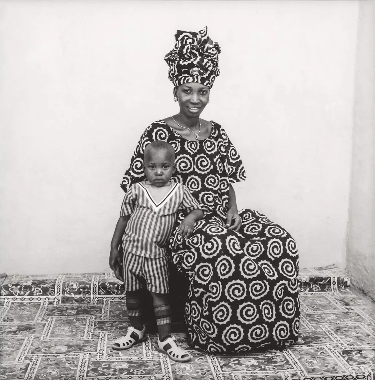 Afrika ni ulimwengu wa furaha, kamili ya furaha. Mpiga picha Malik Sidibe (Malick Sidibe) 6496_10