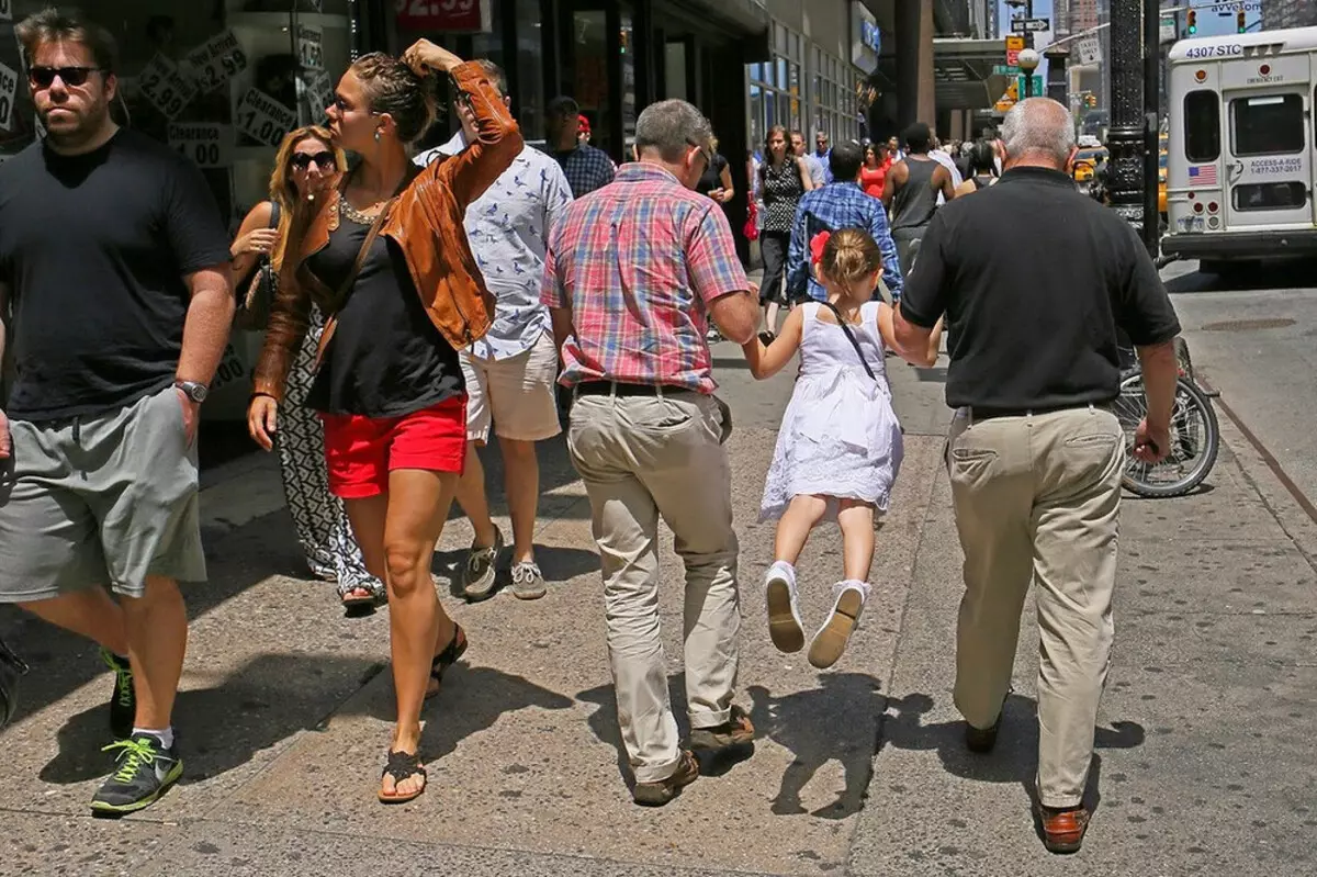 Aceasta este New York, în fotografiile stradale ale bogatelor ducherty (bogat Docherty) 6498_7