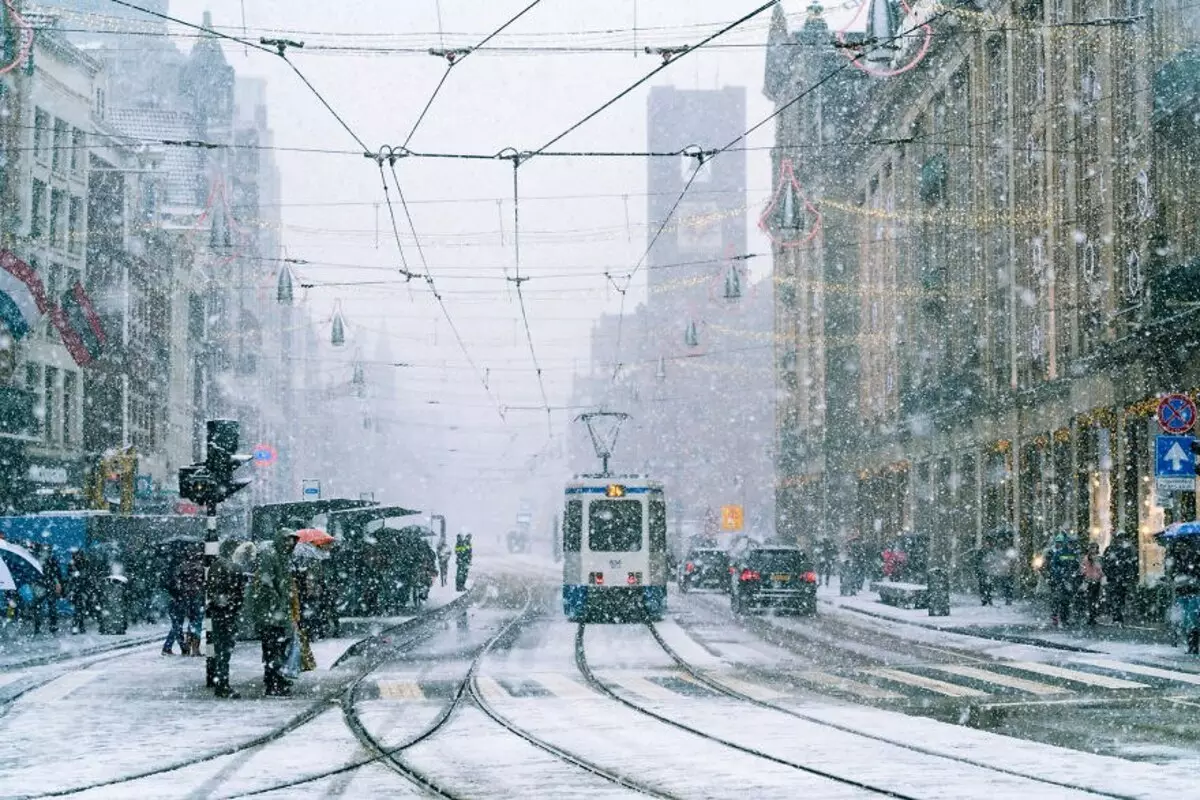 Snowstorm in Amsterdam ao Albert Dros Lens (Albert Dros) 6745_7