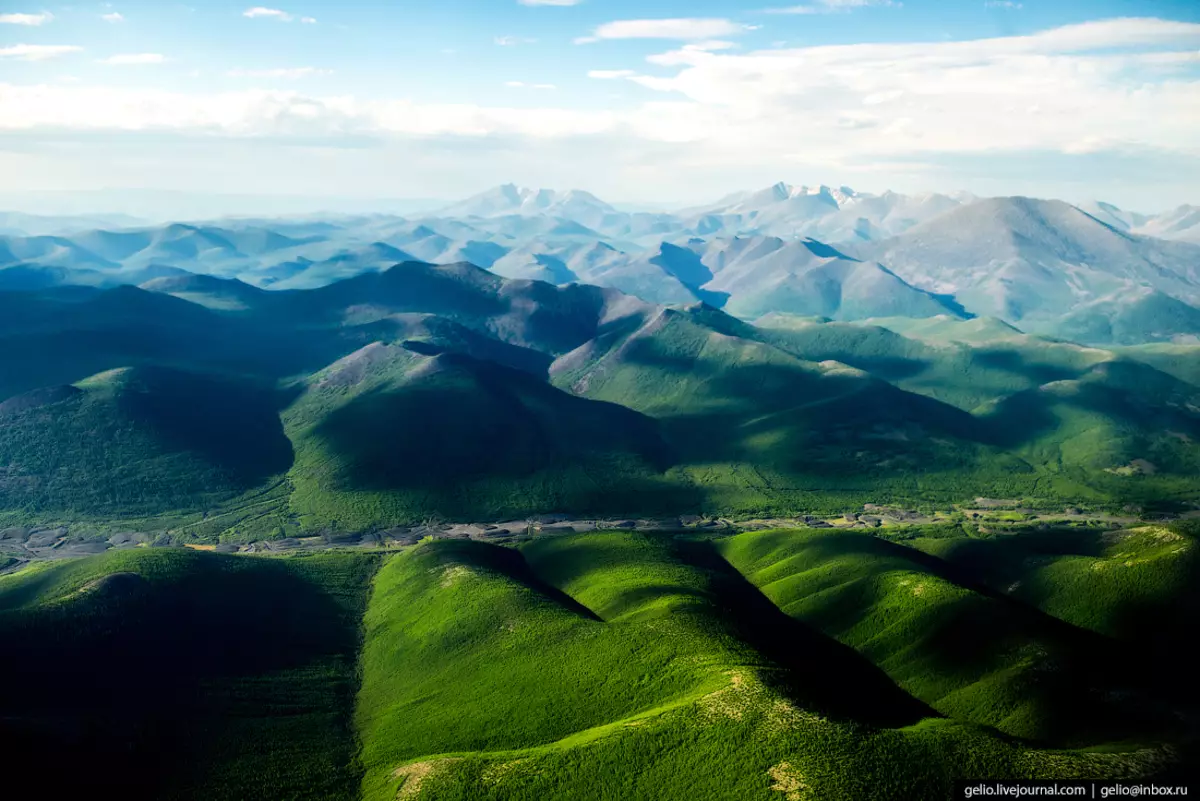 La bellesa de Rússia: el poble de Yakut d'Ust-nehra. Fotos de la glòria Stepanova 6886_3