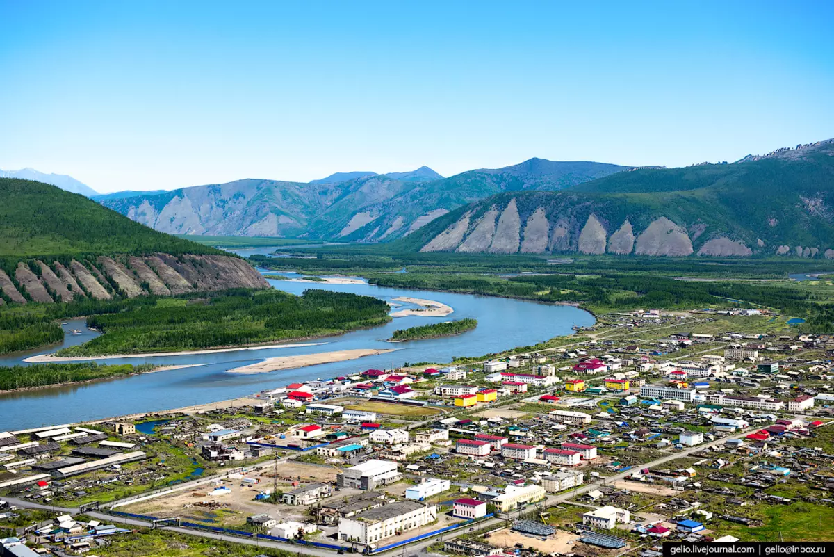 La bellesa de Rússia: el poble de Yakut d'Ust-nehra. Fotos de la glòria Stepanova 6886_5