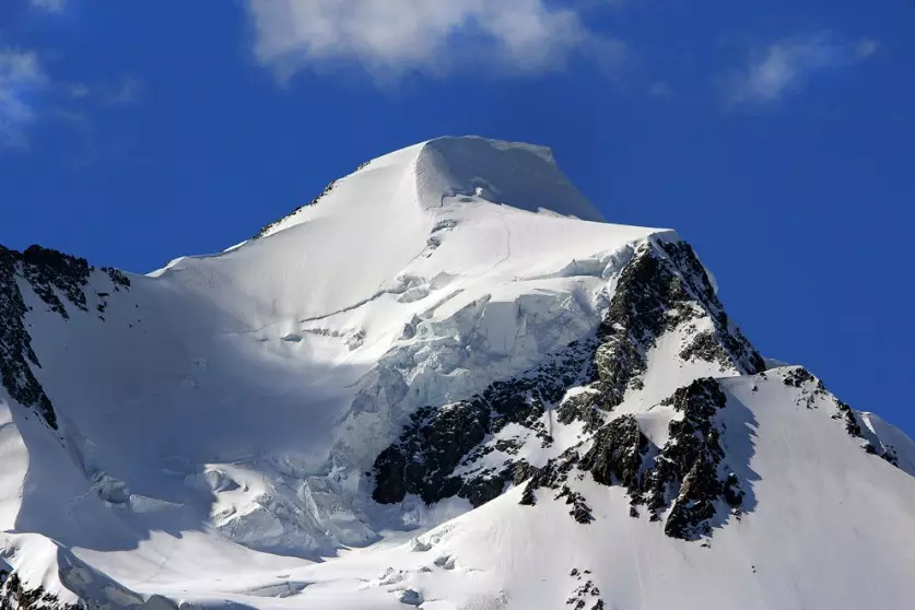 Beluha Mountain - 写真のアルタイのシンボルの写真Valentina Zenkova. 6971_6