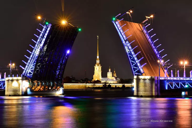 Piandel kreteg St. Petersburg ing lensa Yuri Yuhanson 7162_1