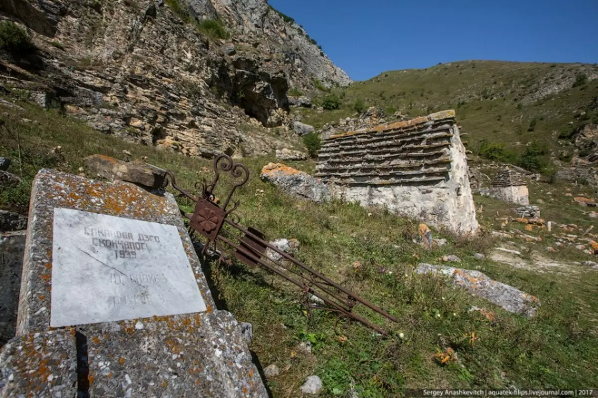 Dargabs - Matattu City a Ossetia a Ossetia a cikin Lens Sergey Anashkevich 7193_15