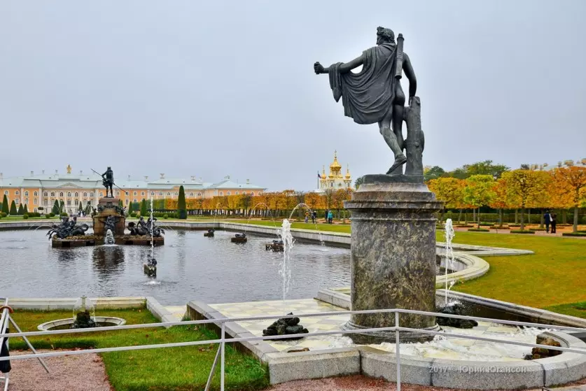 Udazkeneko Peterhof Argazkietan Yuri Yuhanson 7212_2