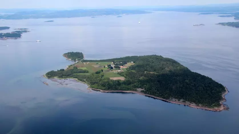 Basic: Fængsel på Djævelens Island. Photographer Rustem Adagamov. 7248_13